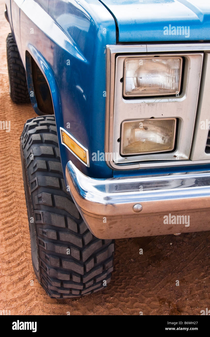 Car vertical hi-res stock photography and images - Alamy