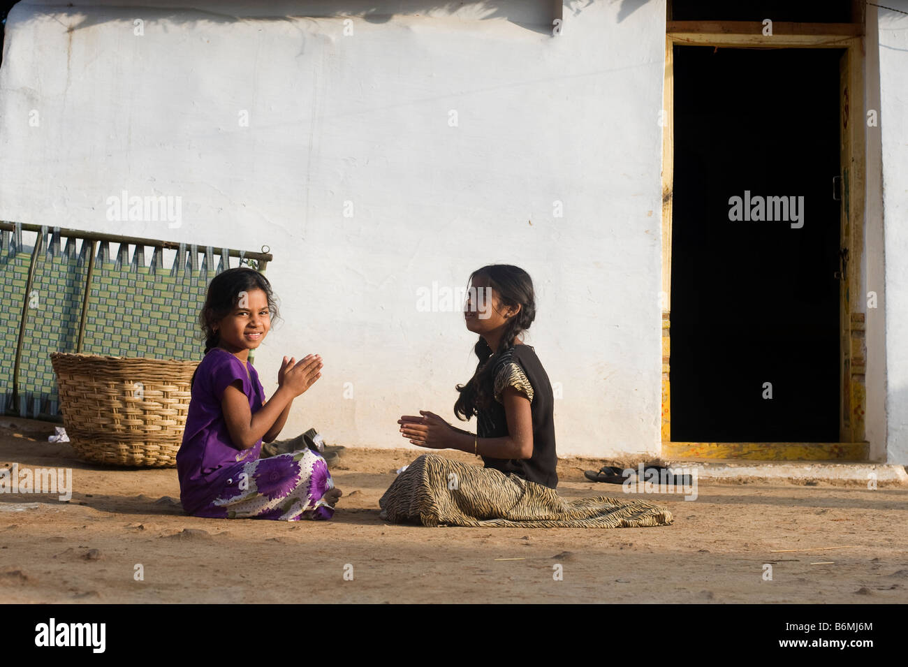 Young girls hand hi-res stock photography and images - Alamy