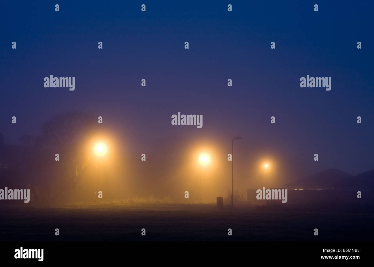 Cleveland fog hi-res stock photography and images - Alamy