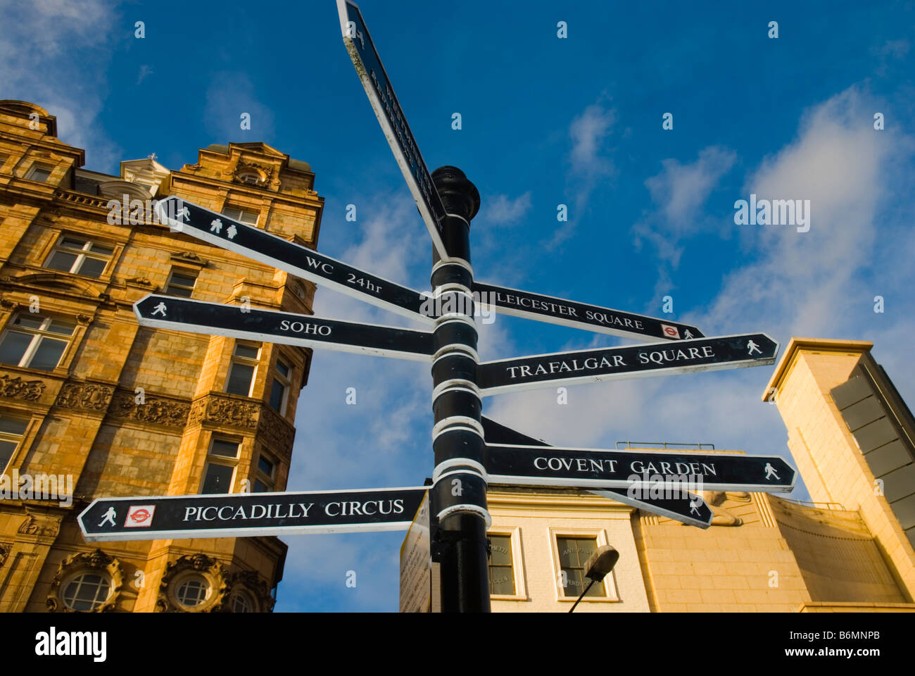 Guide to the architecture of london hi-res stock photography and images ...