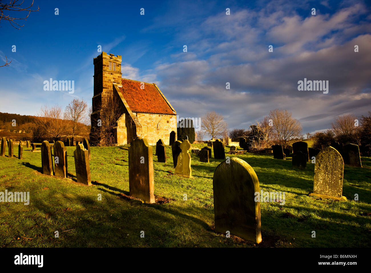 Smallest church in england hi-res stock photography and images - Alamy