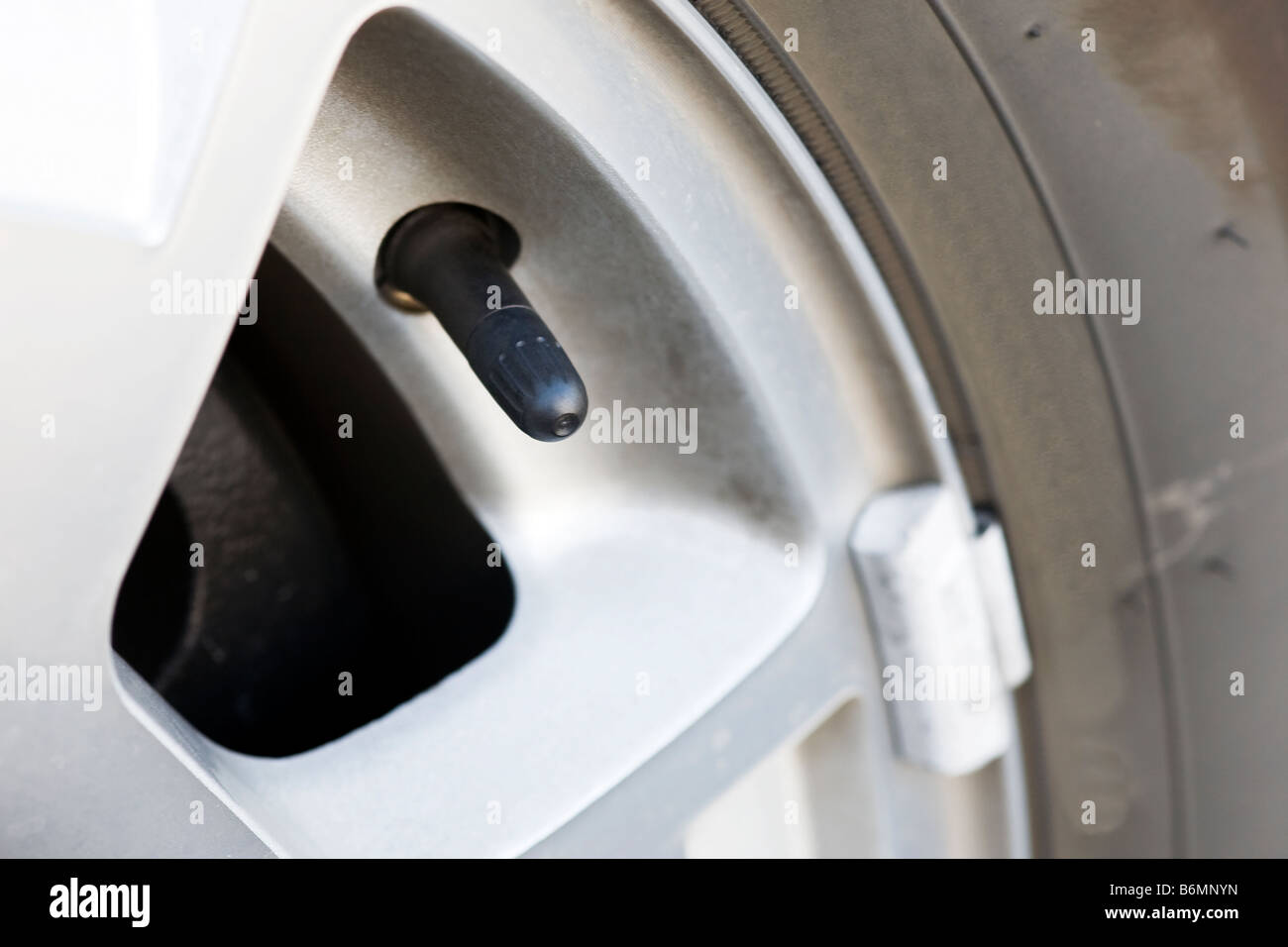 Alloy wheel rim hi-res stock photography and images - Alamy