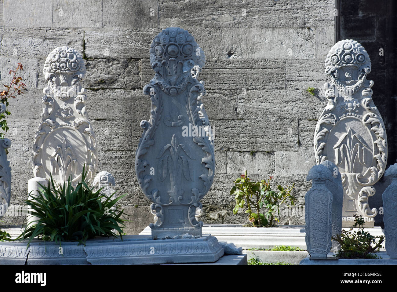 Ottoman cemetery hi-res stock photography and images - Alamy