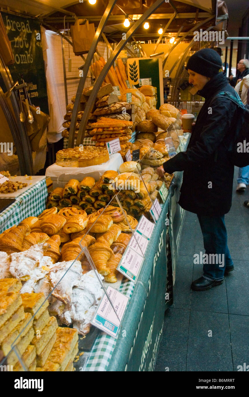 Spitalfields shop spitalfields market shop hi-res stock photography and ...