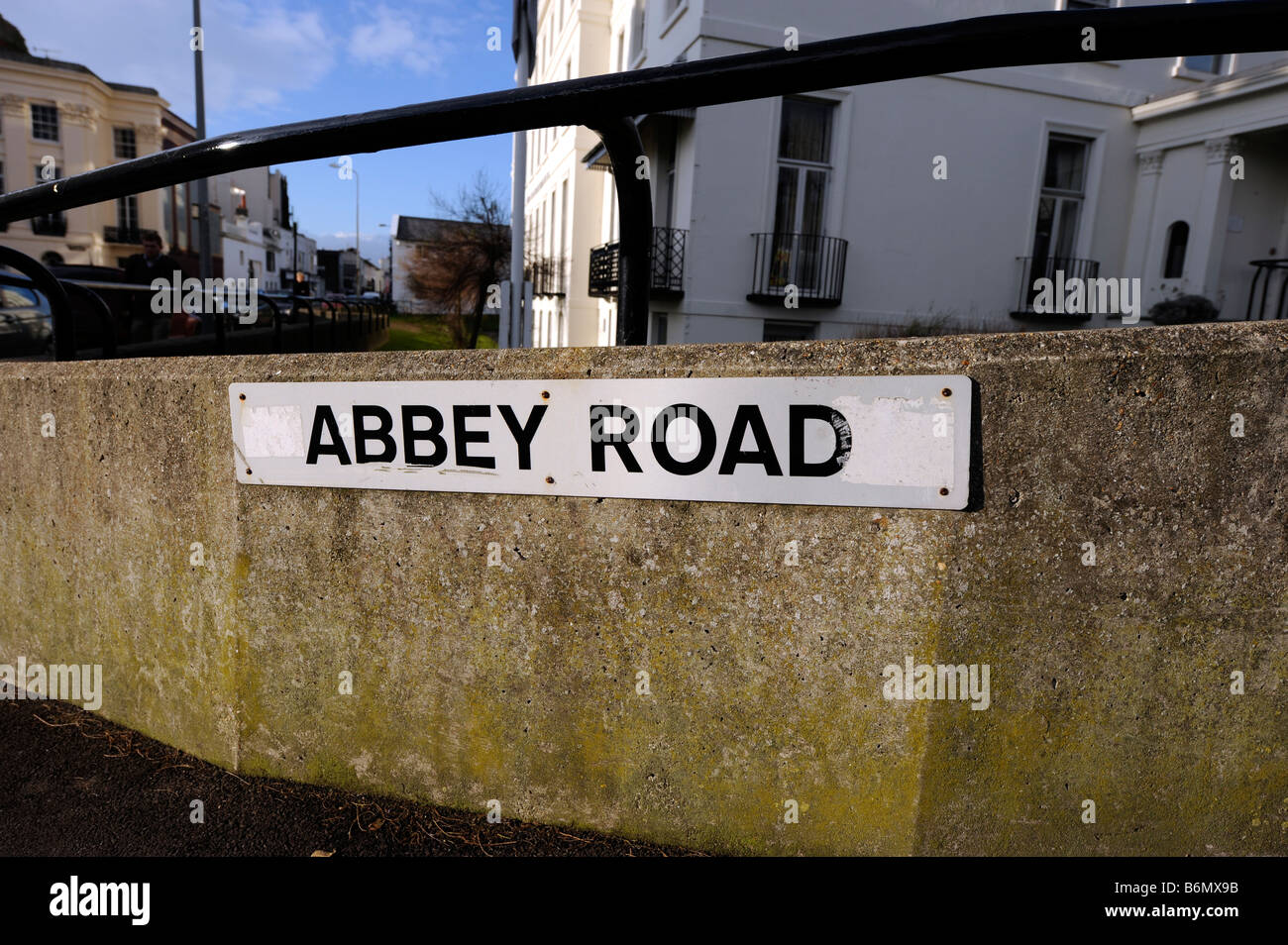 Abbey Road Street Sign High Resolution Stock Photography and Images - Alamy