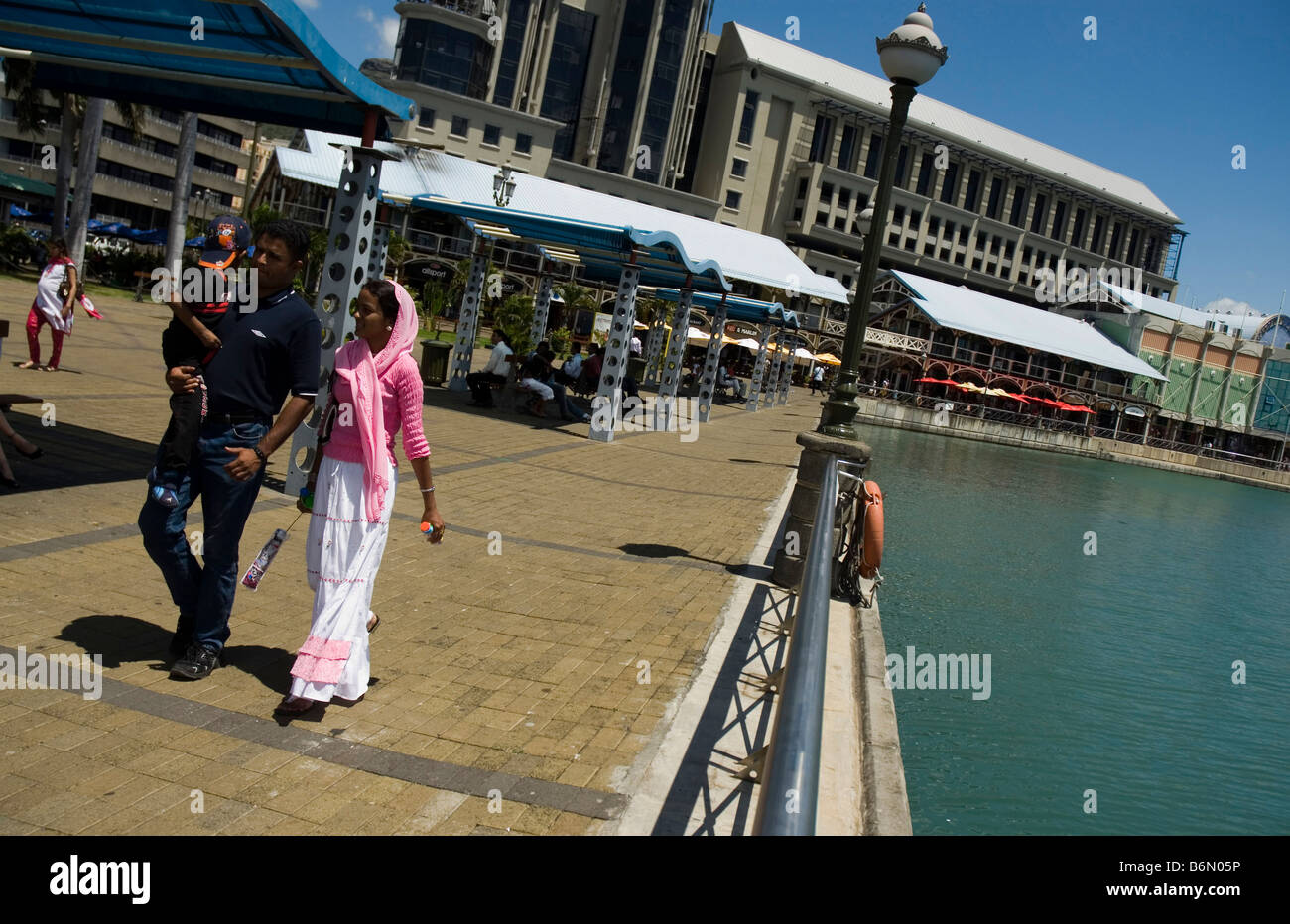 Shopping in mauritius hi-res stock photography and images - Alamy