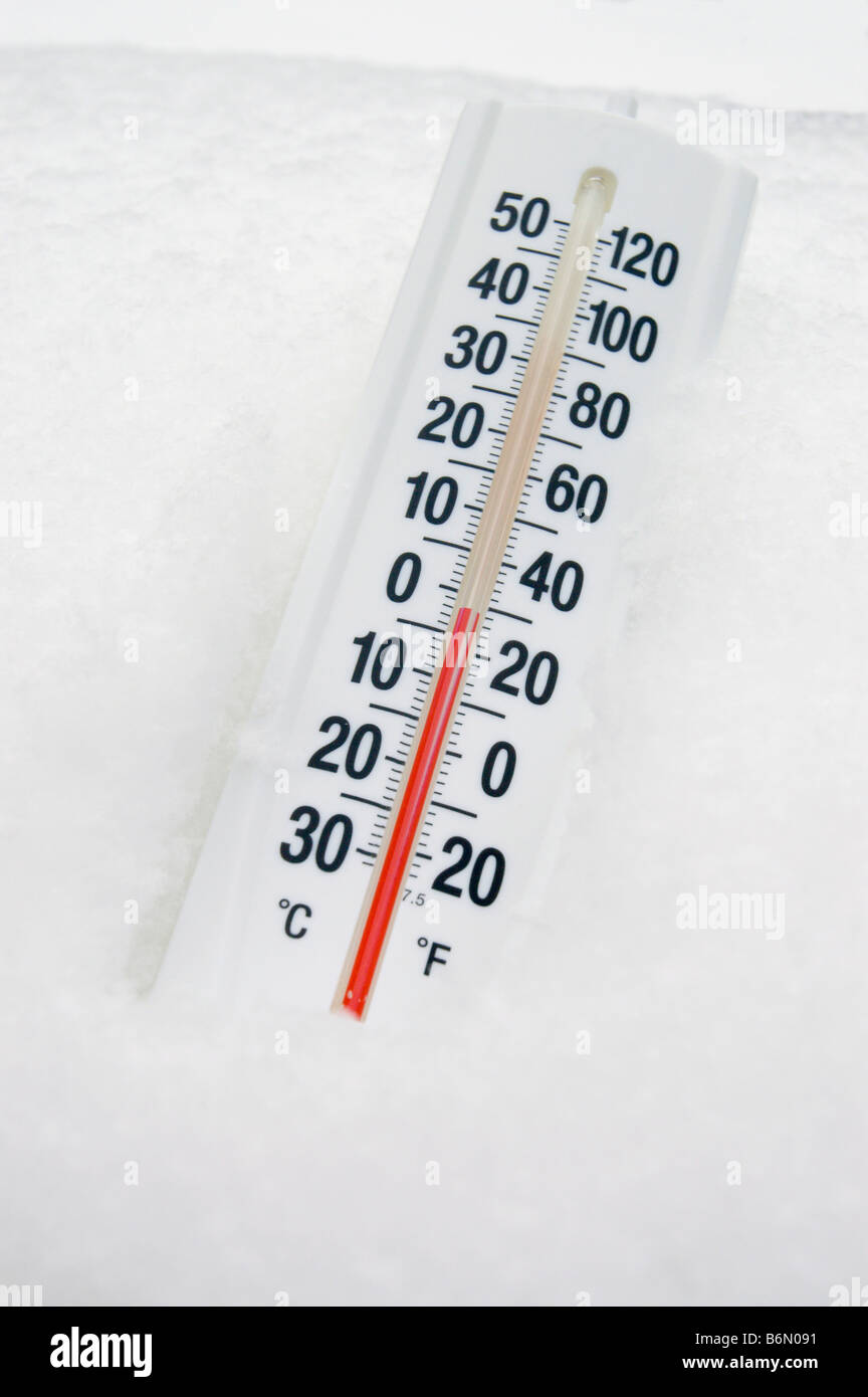 Thermometer in the snow Stock Photo - Alamy