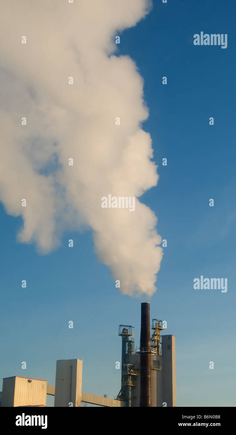 Industrial smoke stack hi-res stock photography and images - Alamy