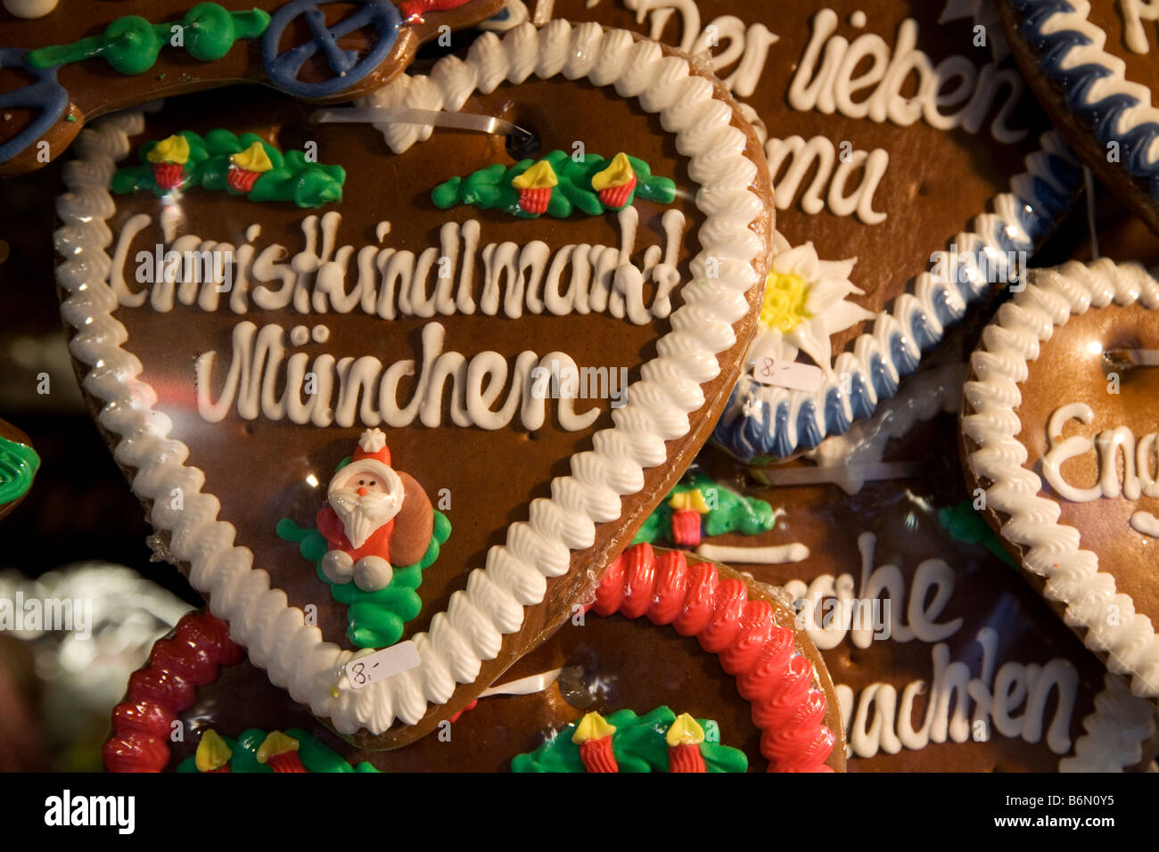 Lebkuchen Herz High Resolution Stock Photography and Images - Alamy