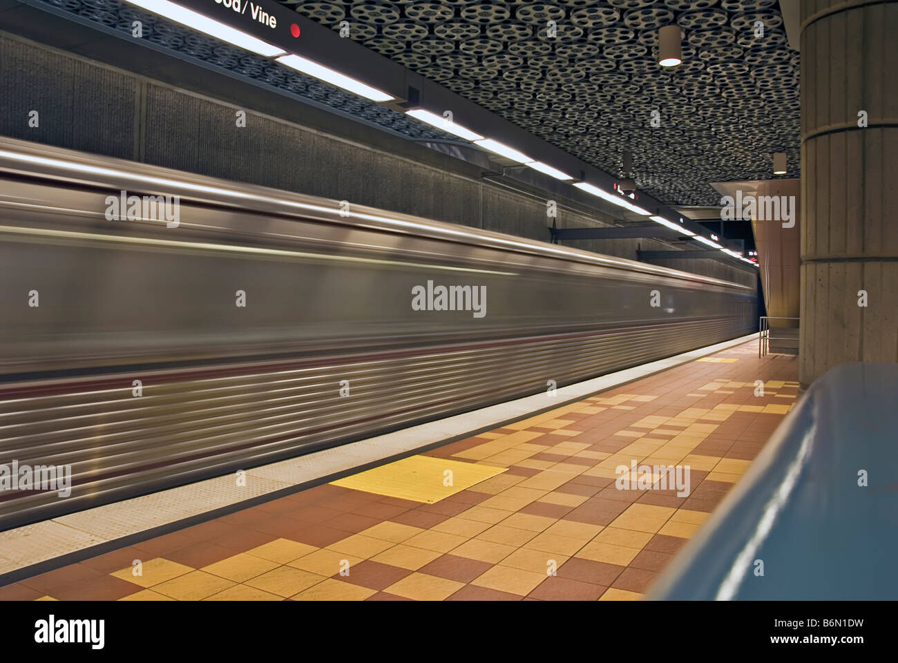 Lacmta Metro Red Line