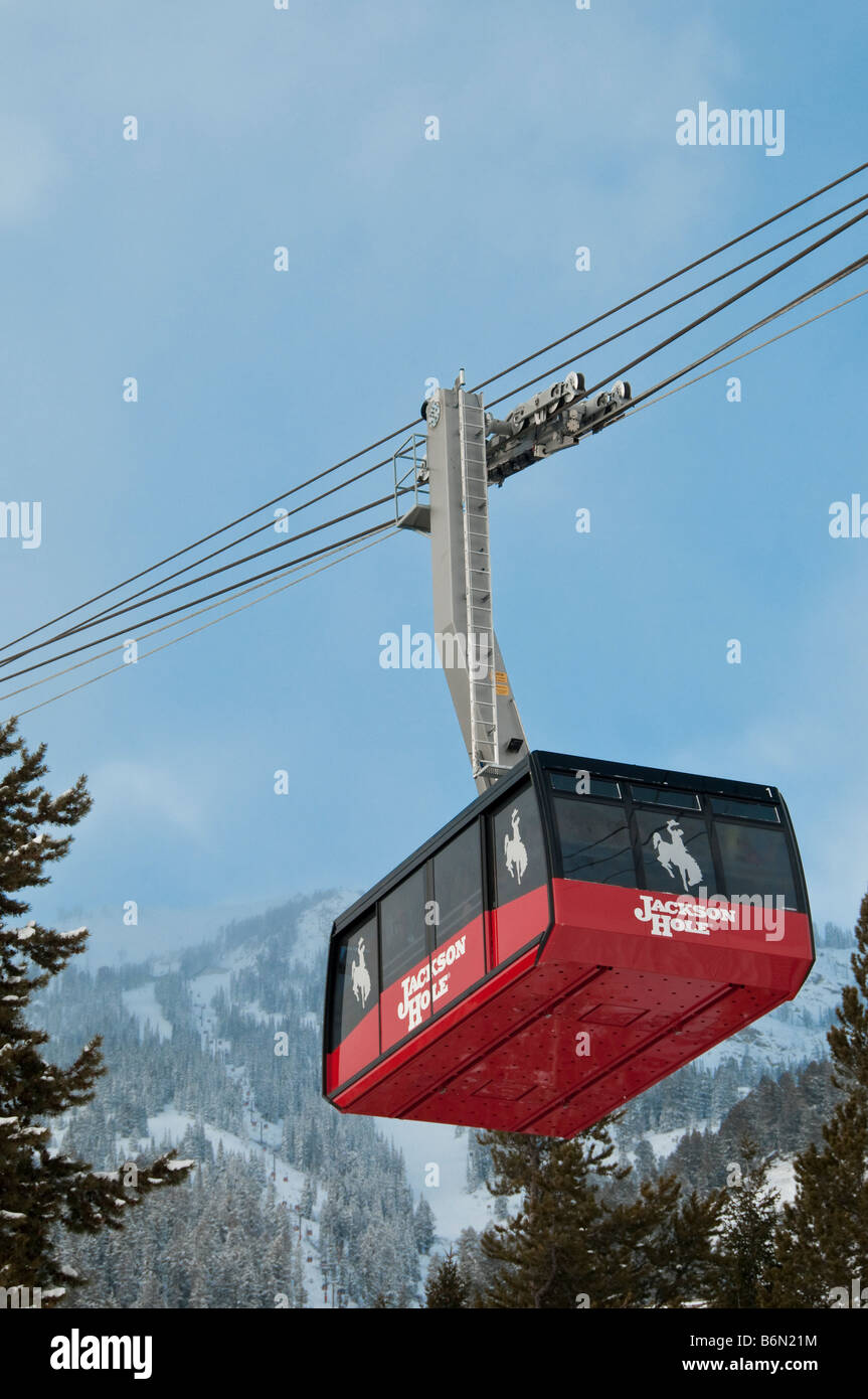 Jackson Hole Aerial Tram up Rendezvous Mountain, Jackson Hole Mountain ...