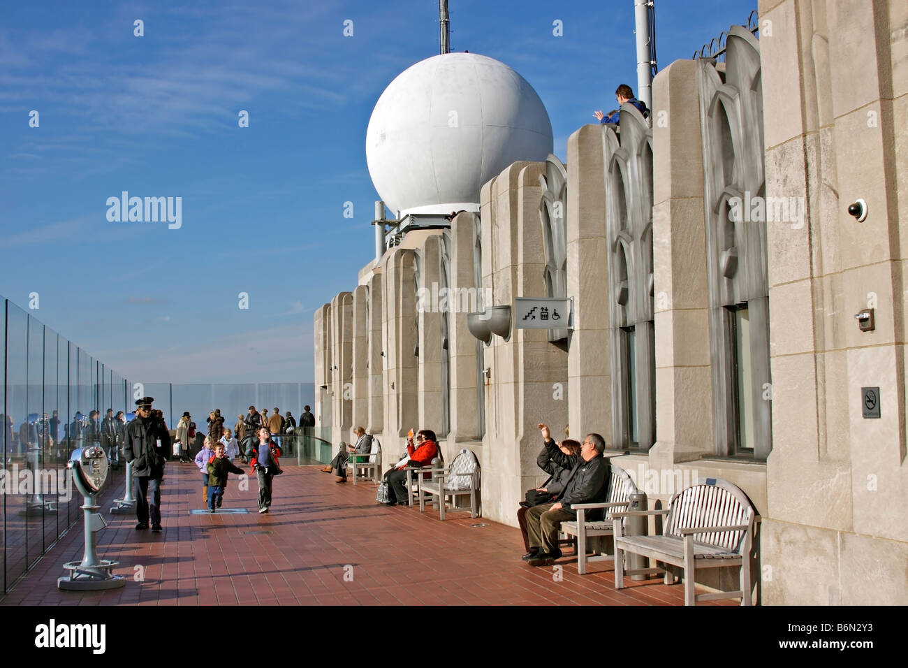 30 rockefeller center hi-res stock photography and images - Alamy