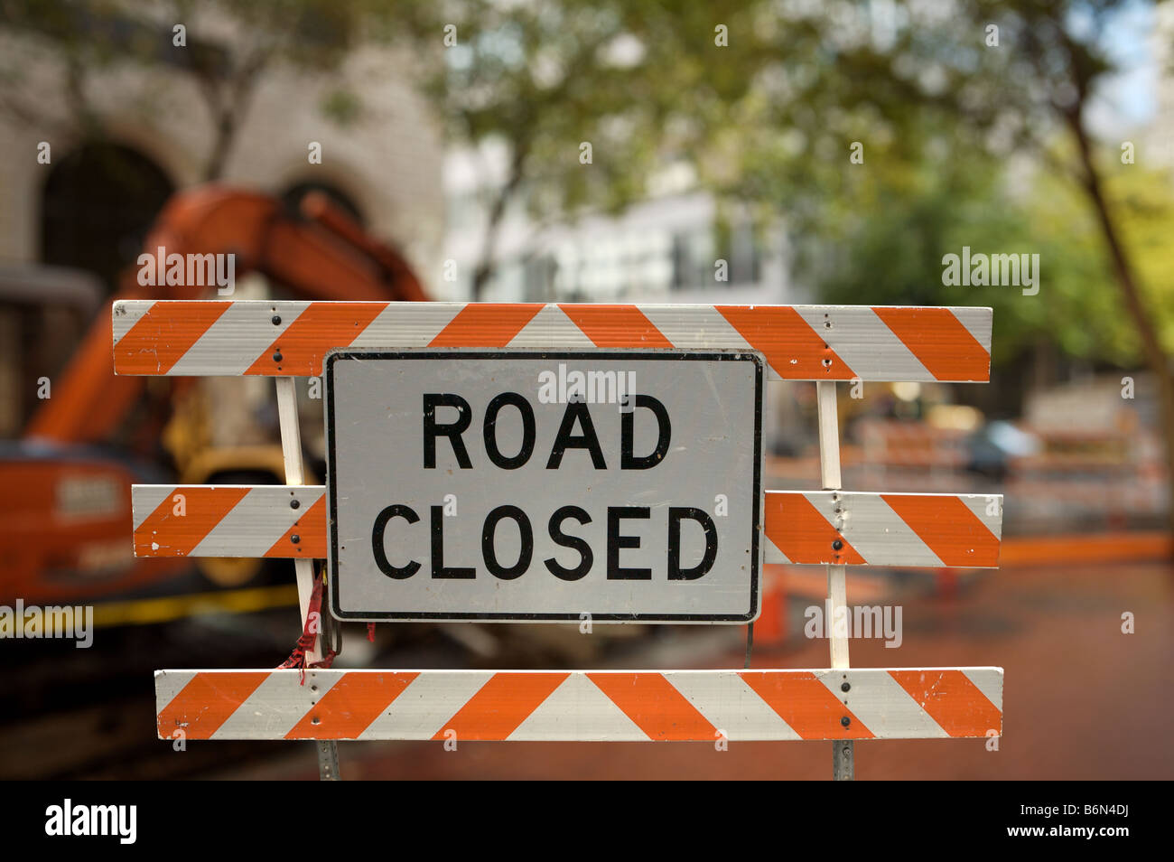 road closed traffic sign Stock Photo - Alamy
