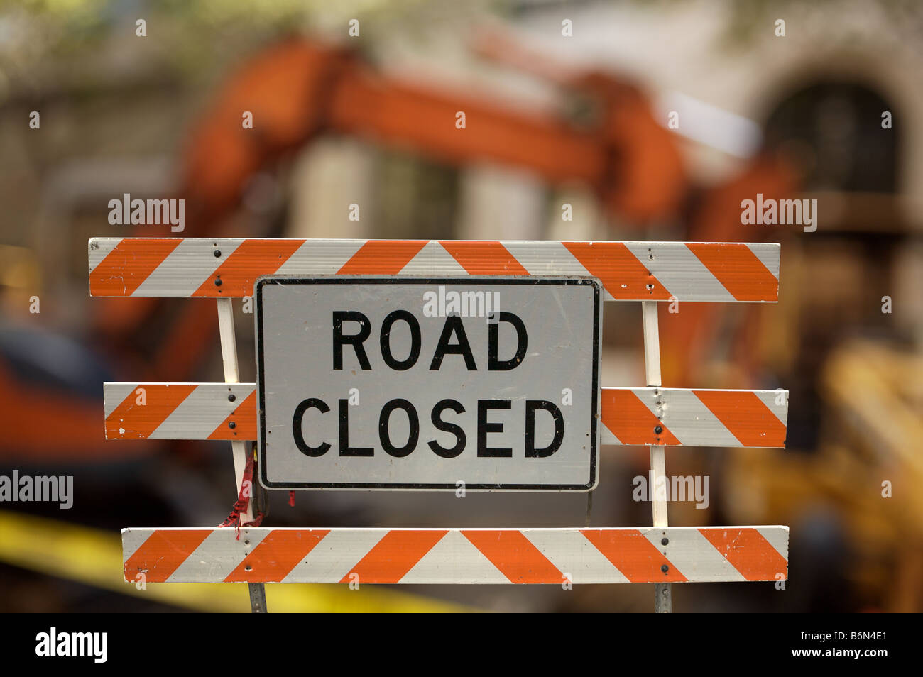 road closed traffic sign Stock Photo - Alamy