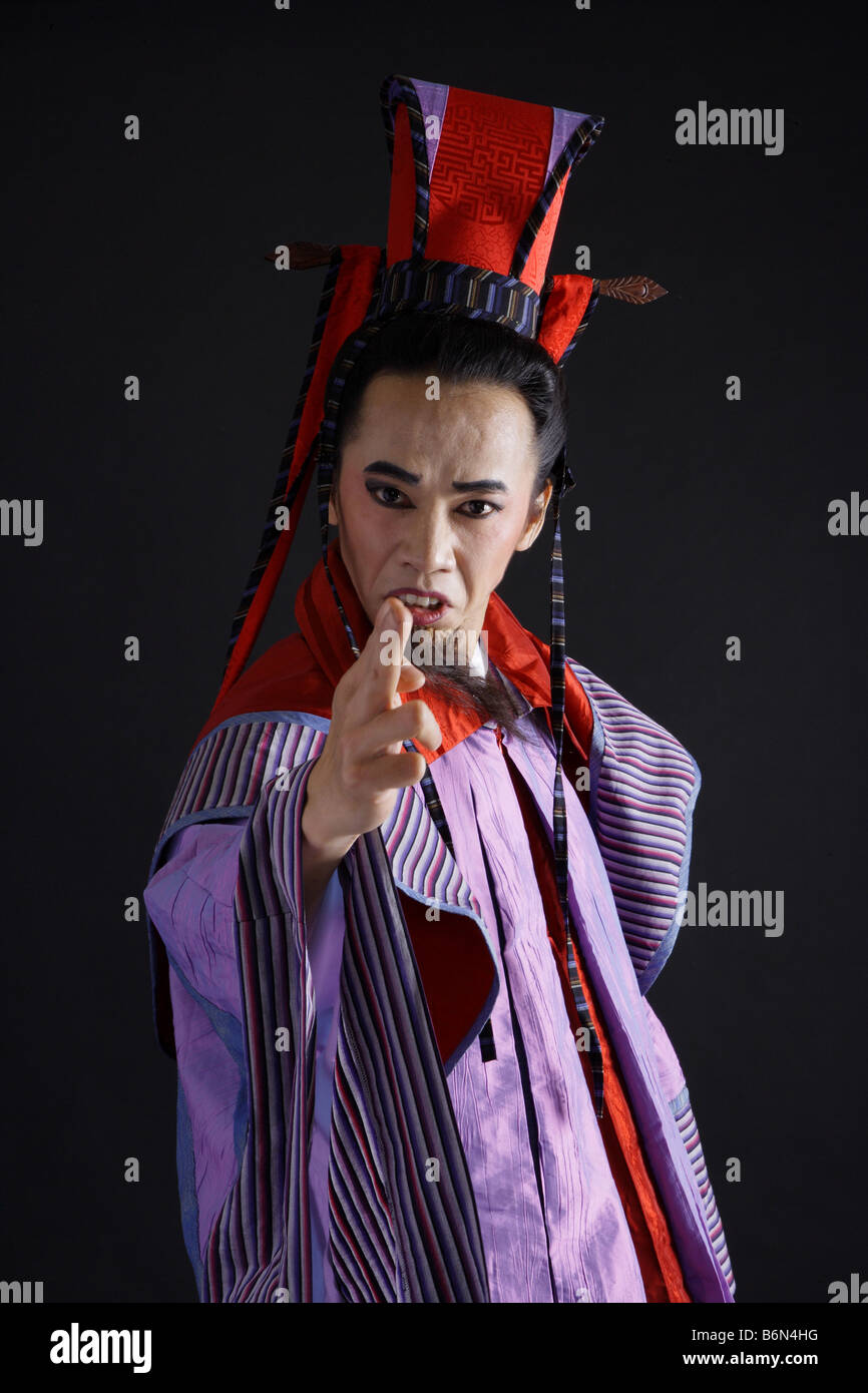 Chinese traditional opera character posing Stock Photo - Alamy