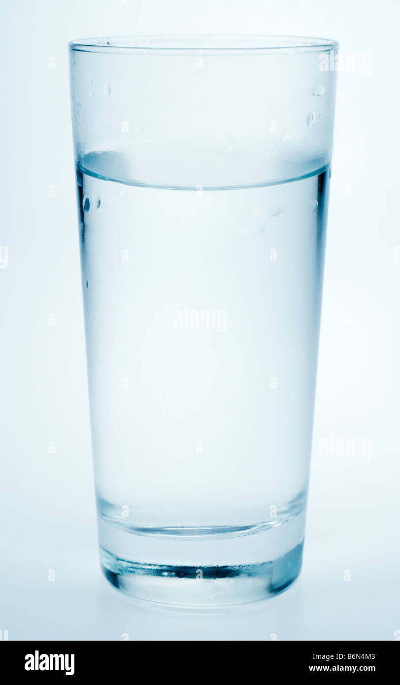 Cold tone hi-res stock photography and images - Alamy