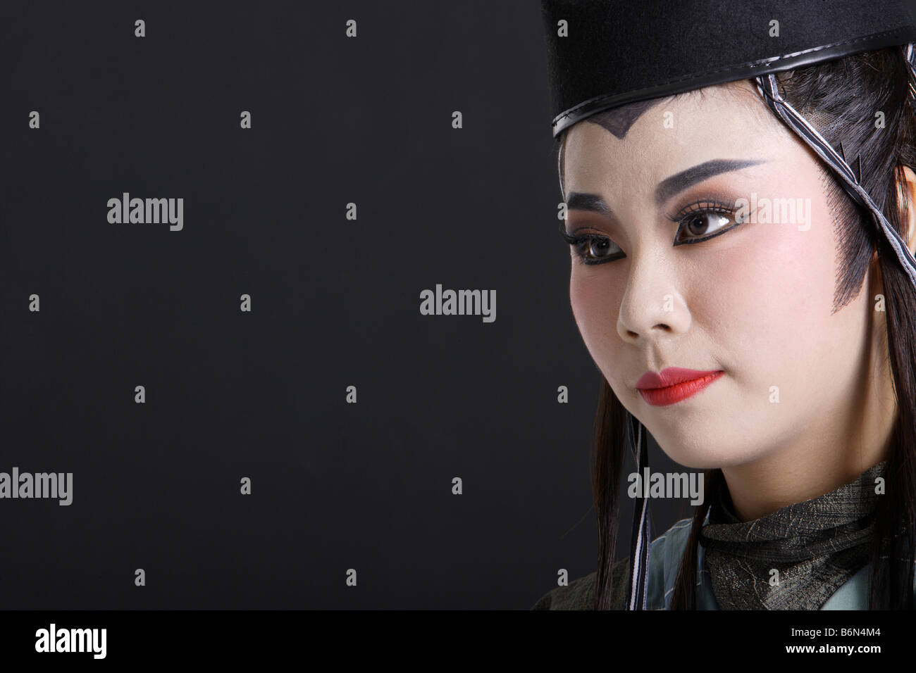 Chinese traditional opera character posing Stock Photo - Alamy