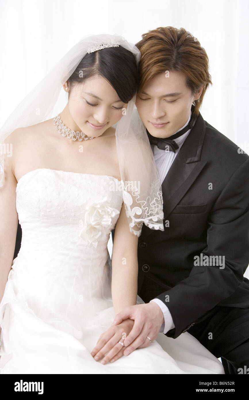 Young bride and groom portrait Stock Photo - Alamy