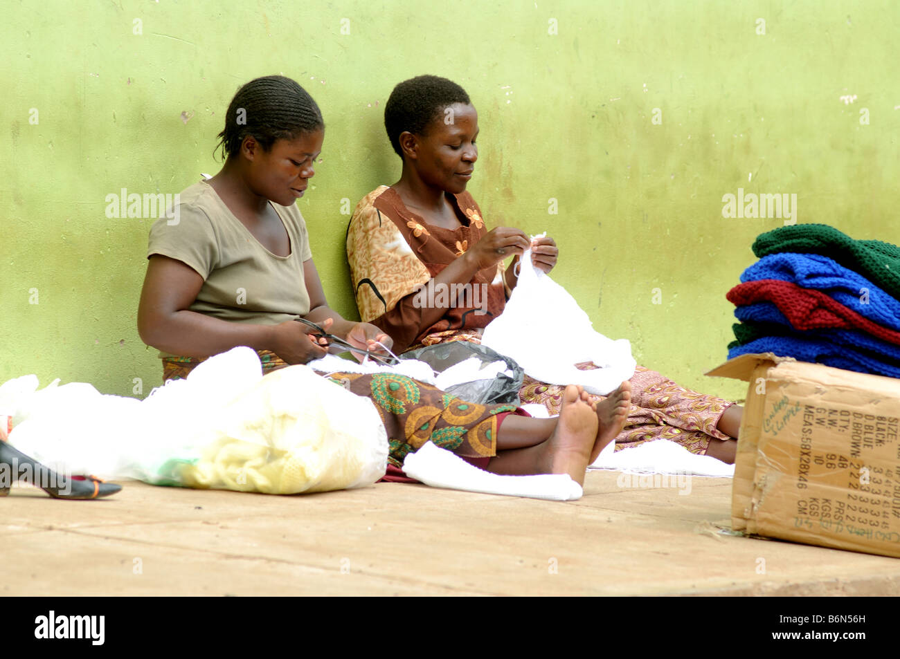 Malawian handicraft hi-res stock photography and images - Alamy
