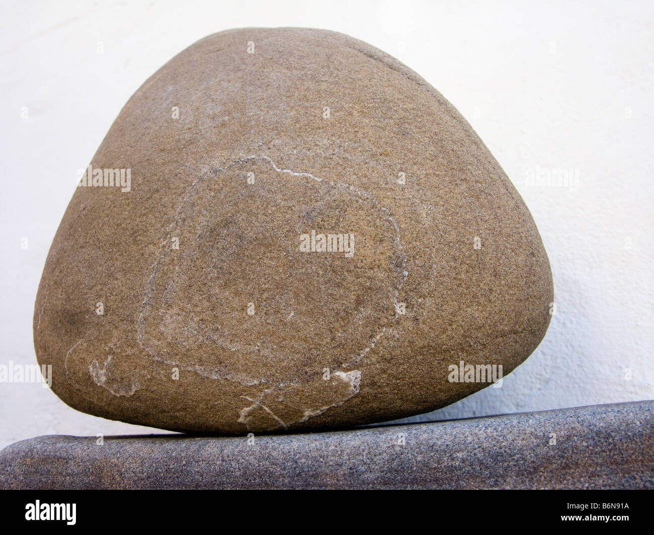 Stone in balance Stock Photo - Alamy