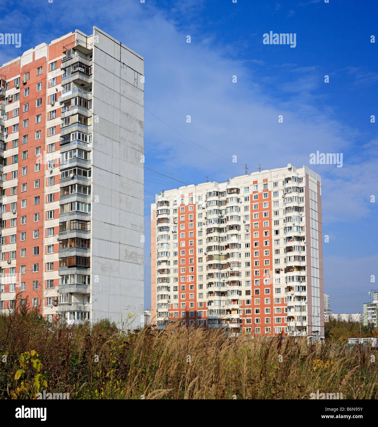 1980s apartment buildings moscow russia hi-res stock photography and ...