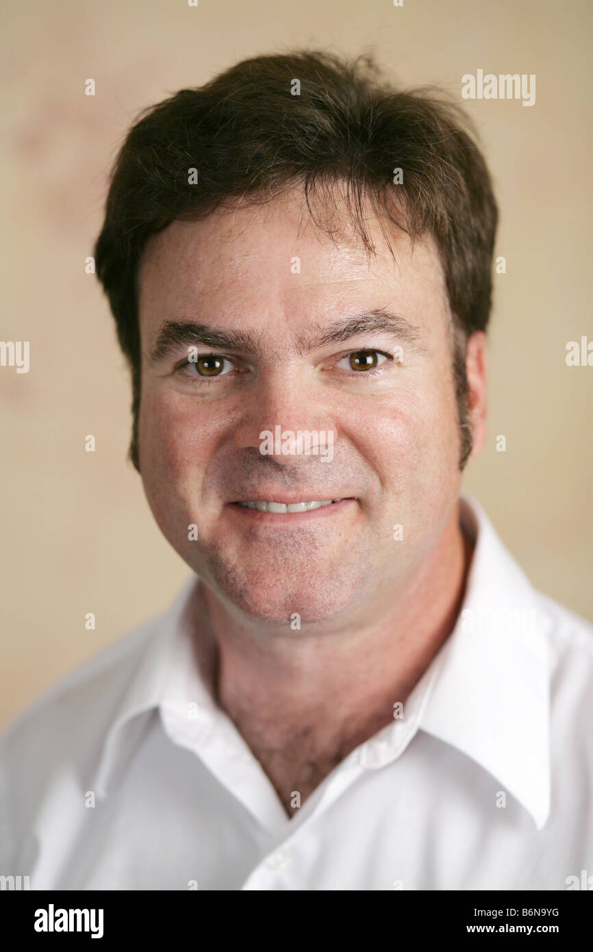 Portrait average brown brown hi-res stock photography and images - Alamy