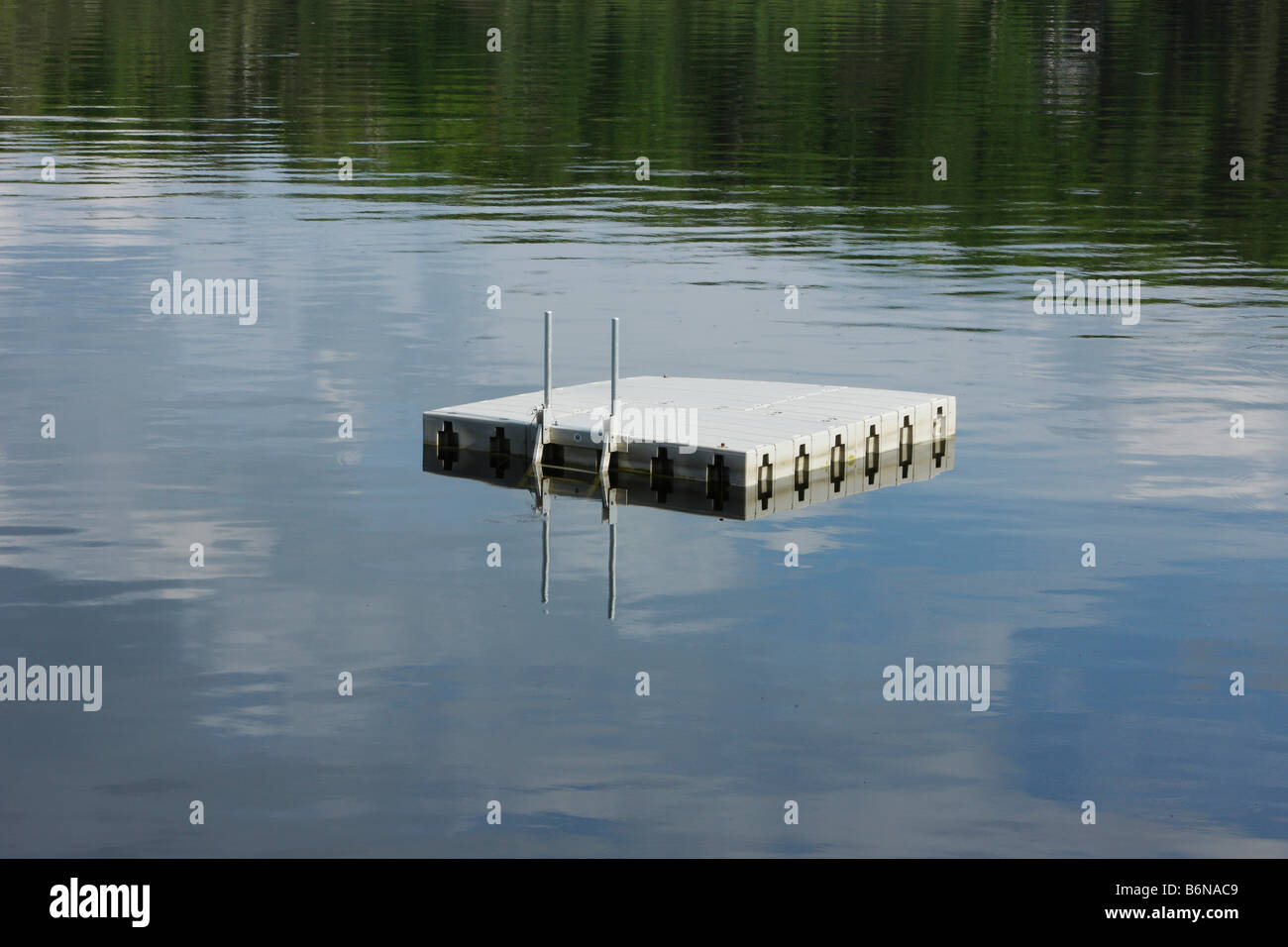 Floating raft hi-res stock photography and images - Alamy
