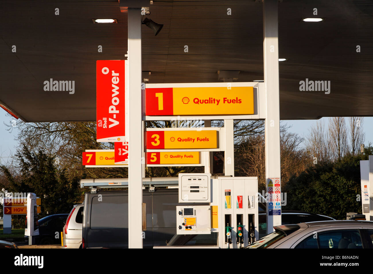 Shell petrol station Woodbridge Suffolk England December 2008 Stock ...