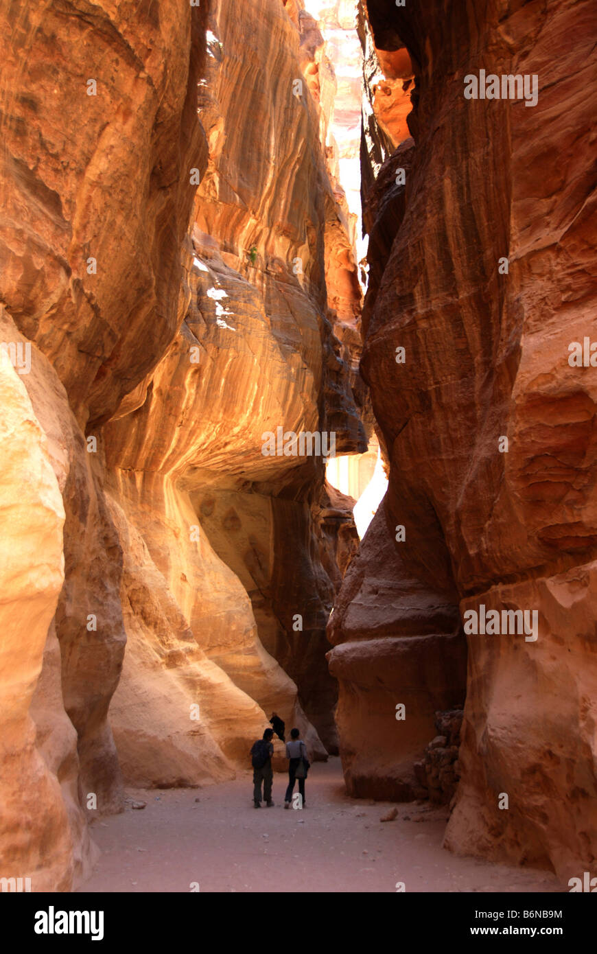 The Siq gorge main entrance to Petra, Wadi Musa, Jordan Stock Photo - Alamy