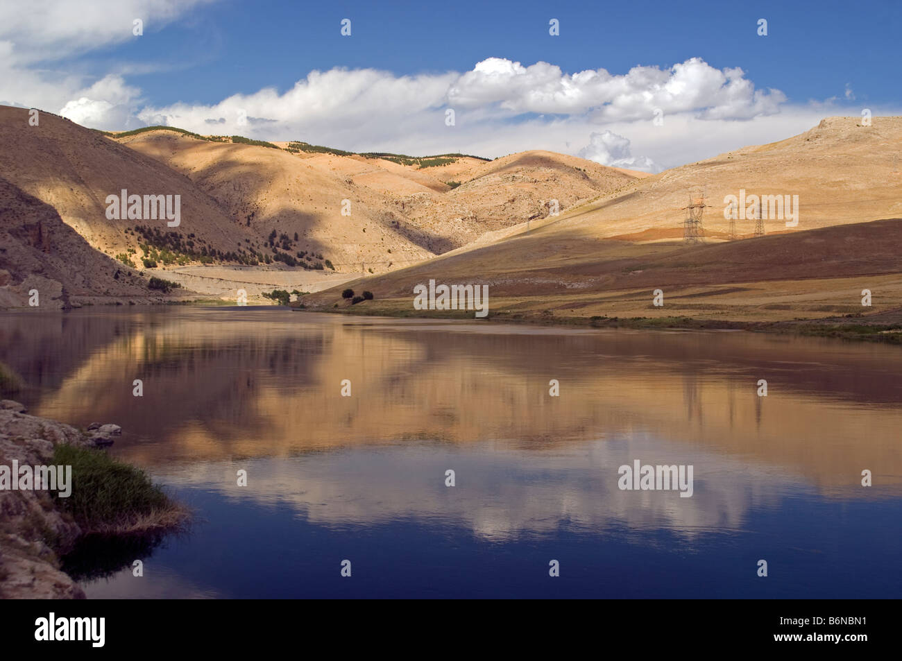 Euphrates River in Southeast Turkey near Adiyaman Stock Photo - Alamy