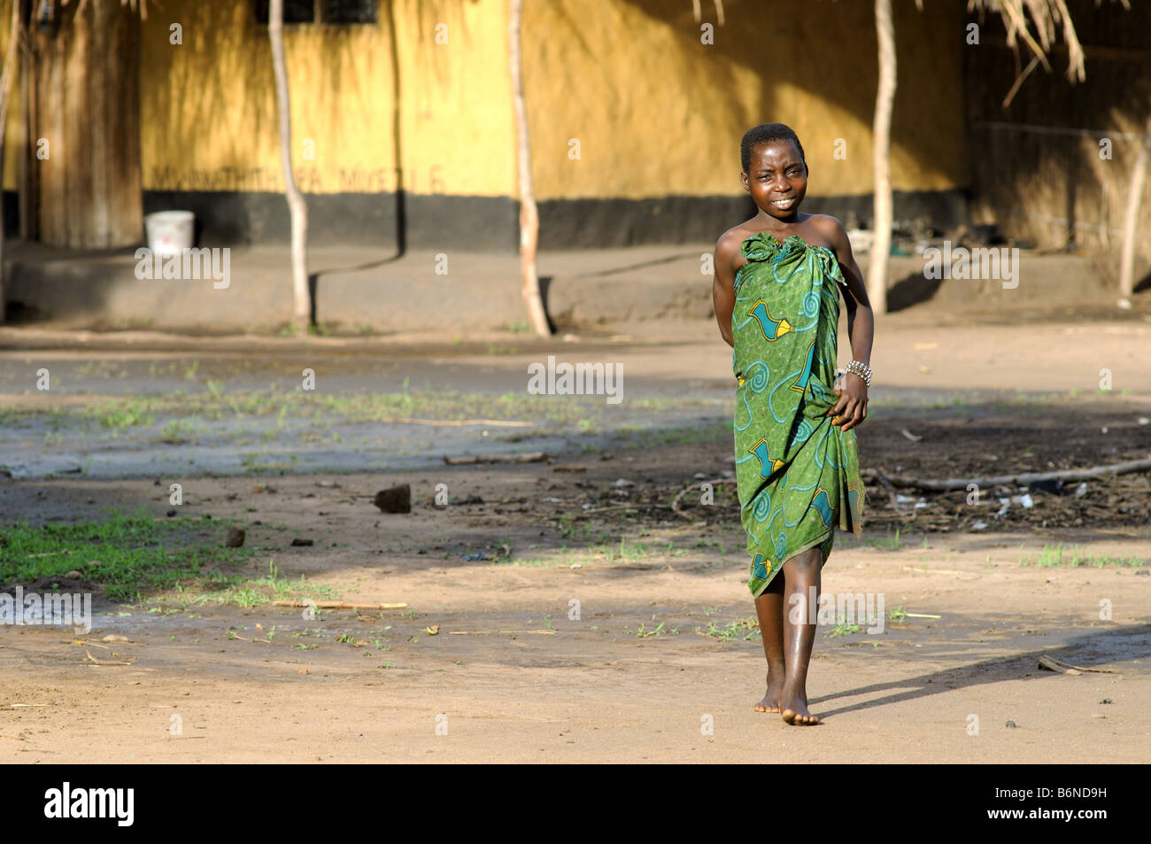 Rural african girl hi-res stock photography and images - Alamy
