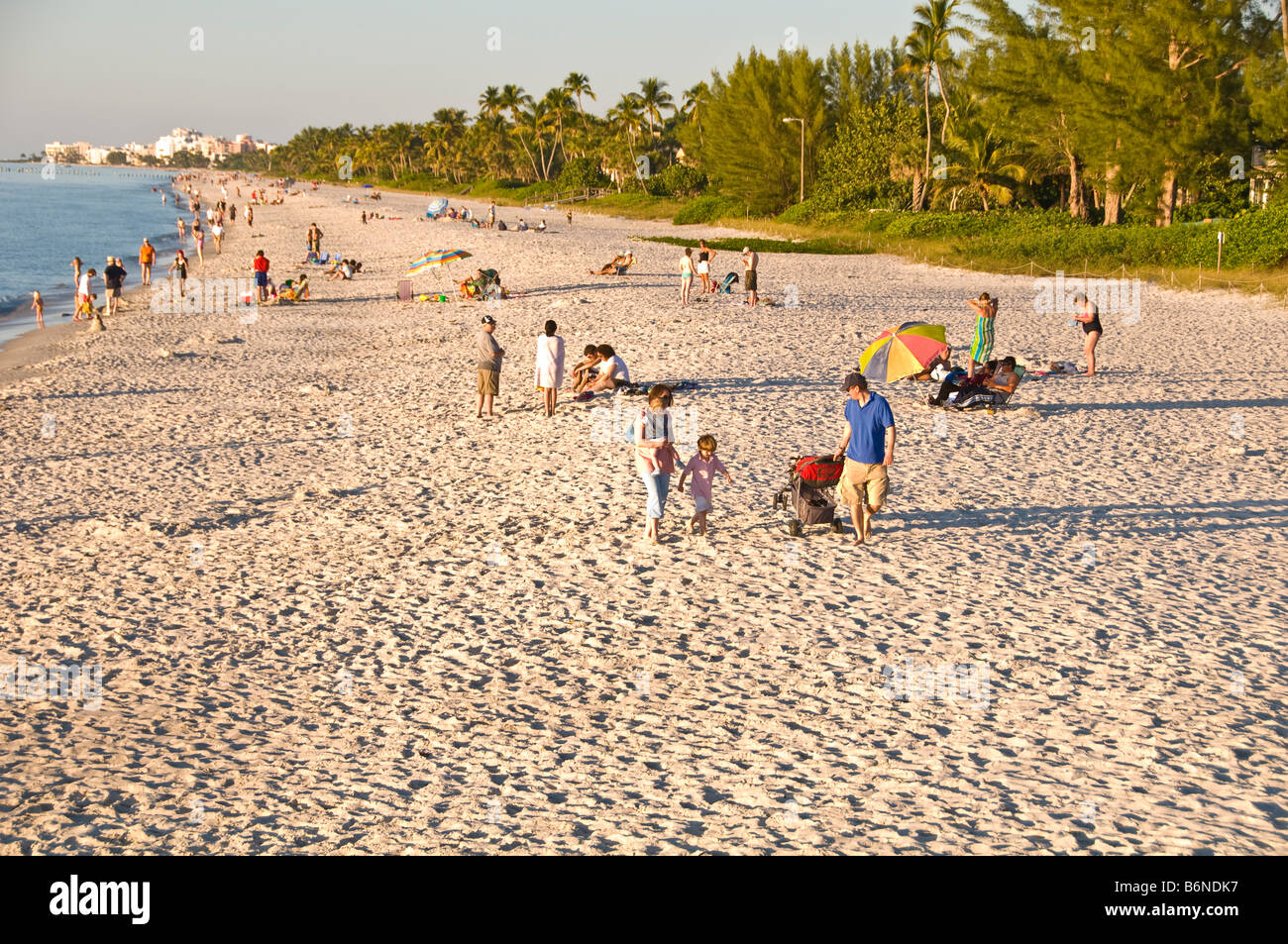 Naples beach florida beach luxury hi-res stock photography and images ...