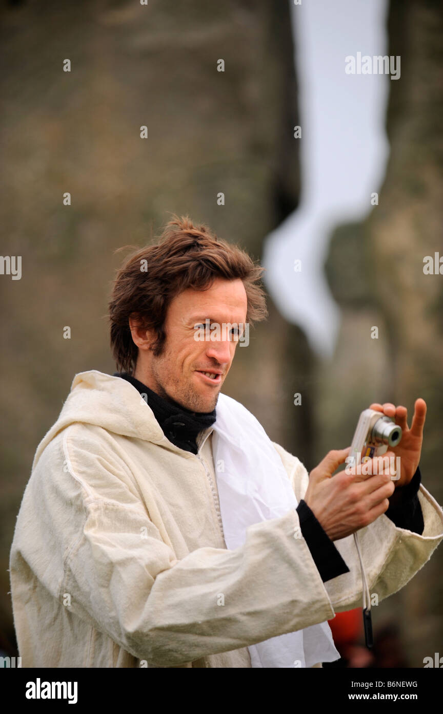 Druid ceremony at stonehenge hi-res stock photography and images - Alamy