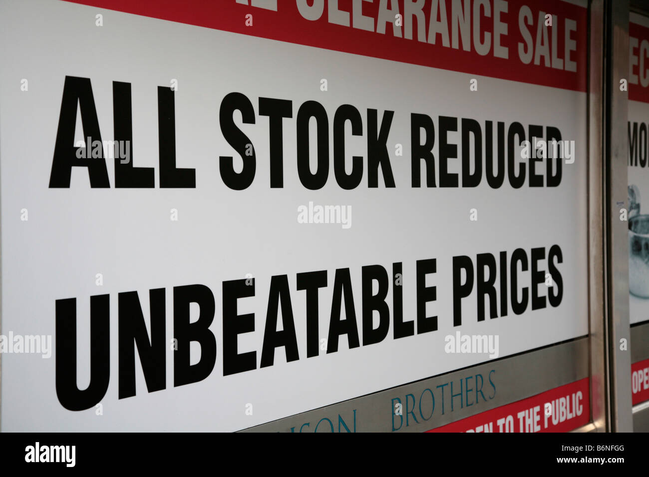 All stock reduced sign hi-res stock photography and images - Alamy