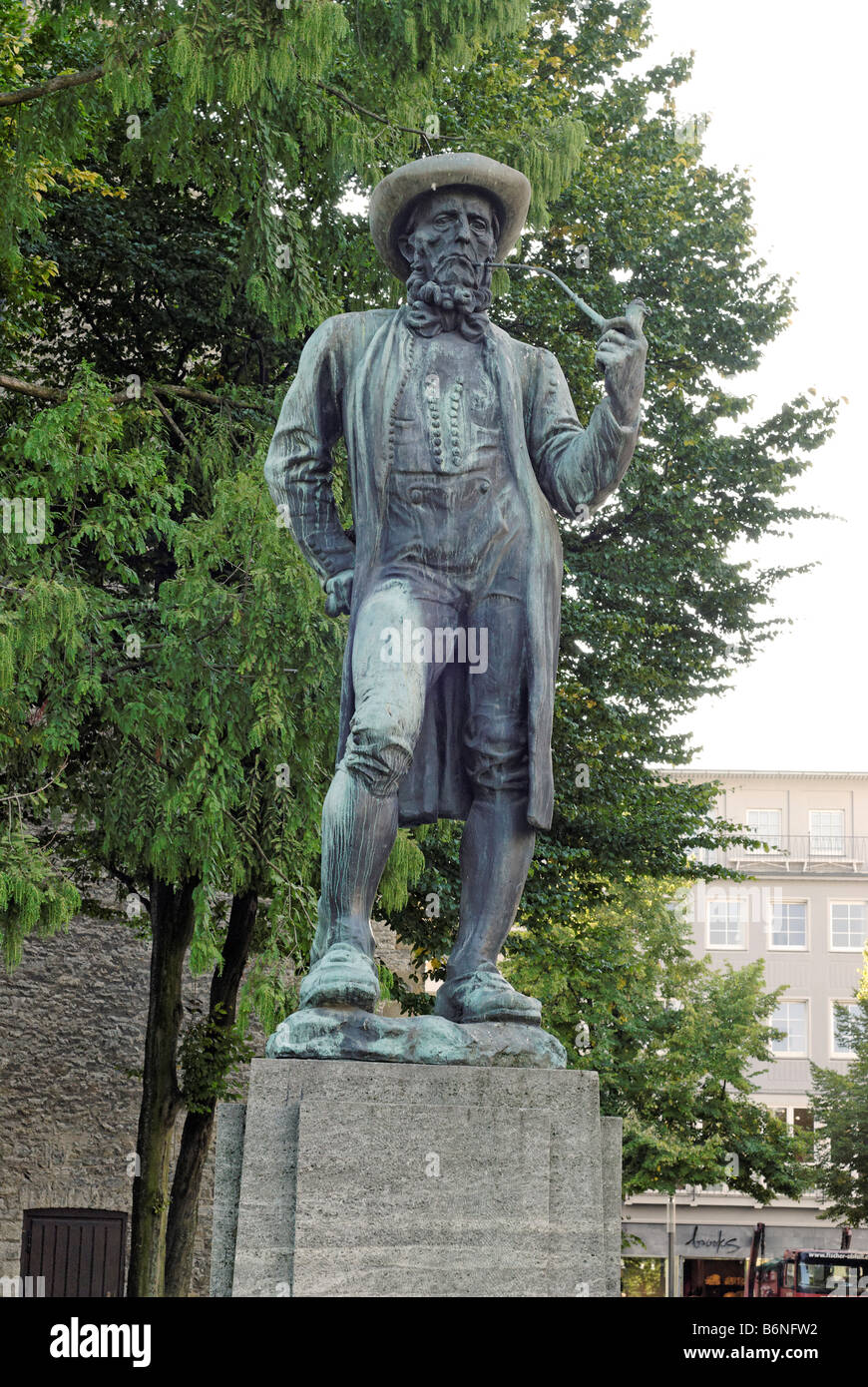 The Linen Weaver Statue It was created by Perathoner in 1909 this is a ...