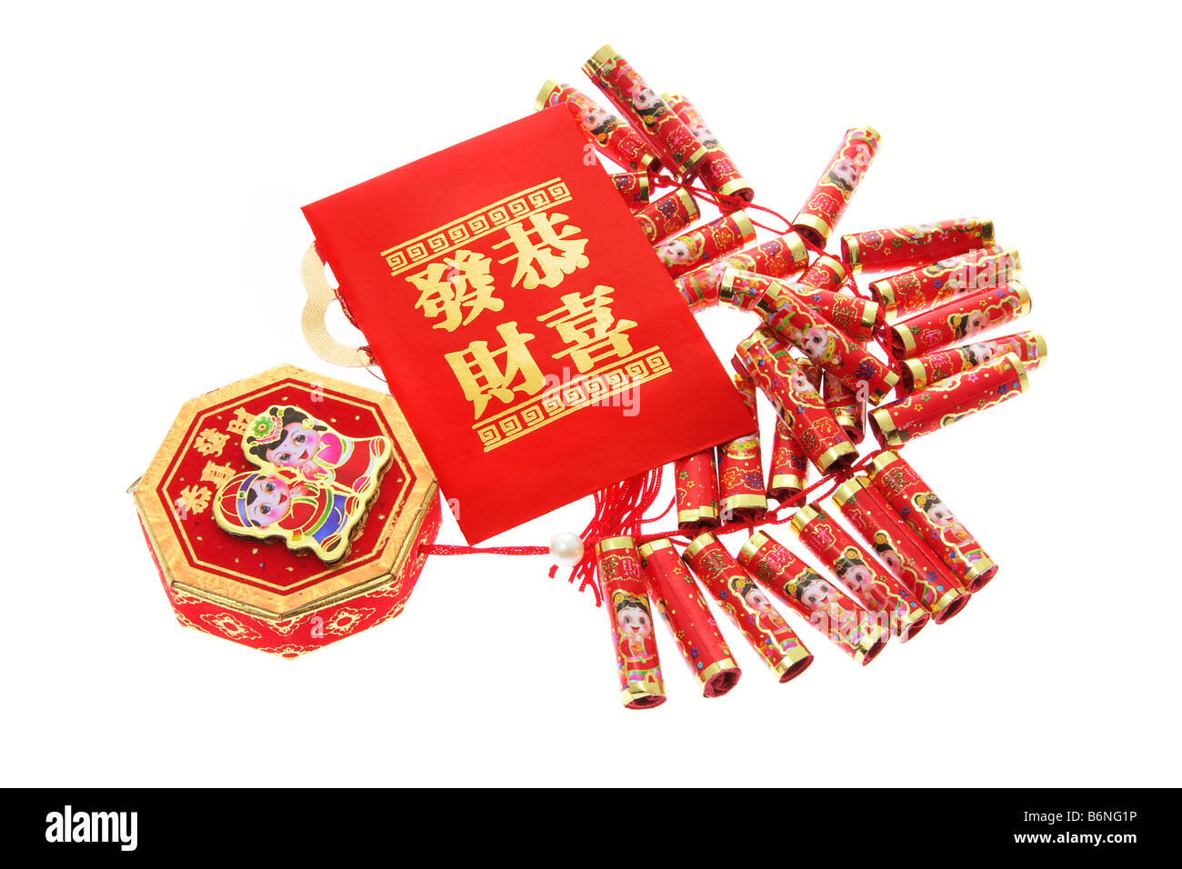 Red firecrackers hi-res stock photography and images - Alamy