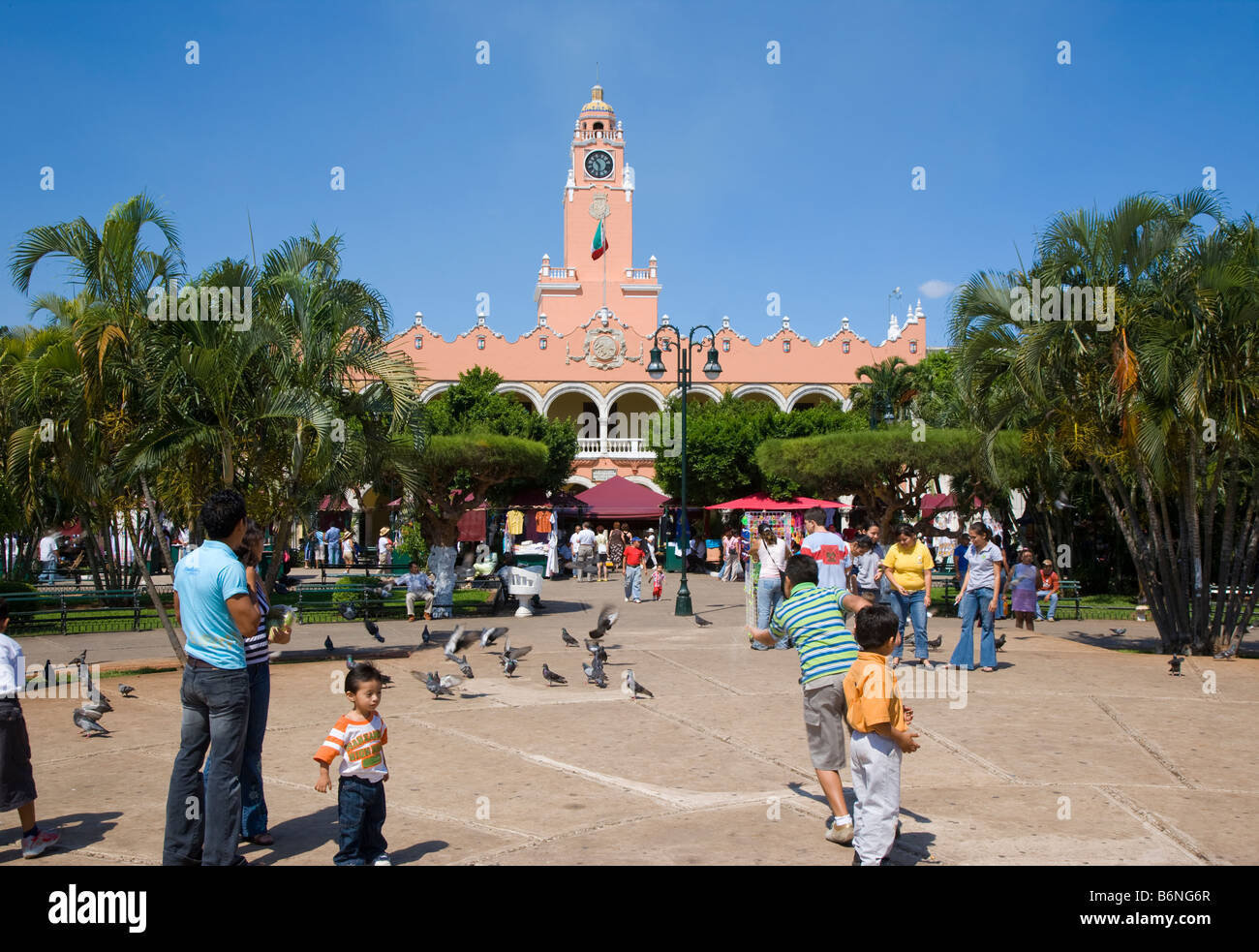 Palacio Municipal Plaza del Independencia Merida Yucatan Mexico Stock ...