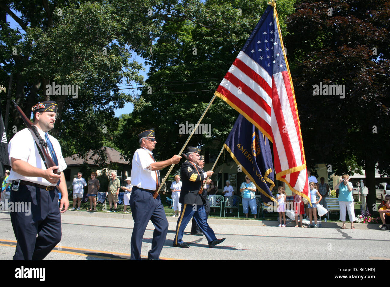 Veterans of Foreign Wars Marching in parade USA Stock Photo - Alamy