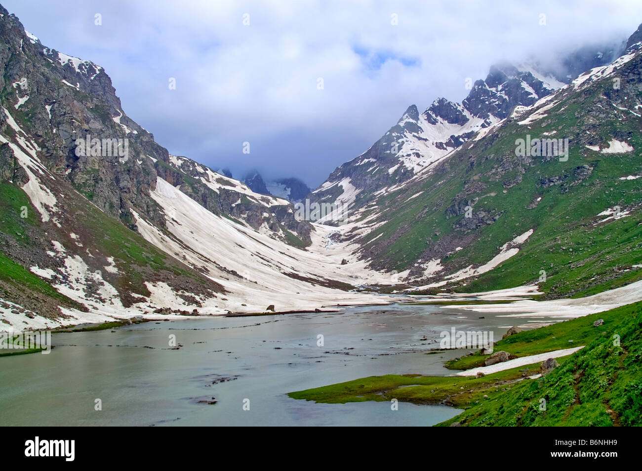 Kashmeer hi-res stock photography and images - Alamy