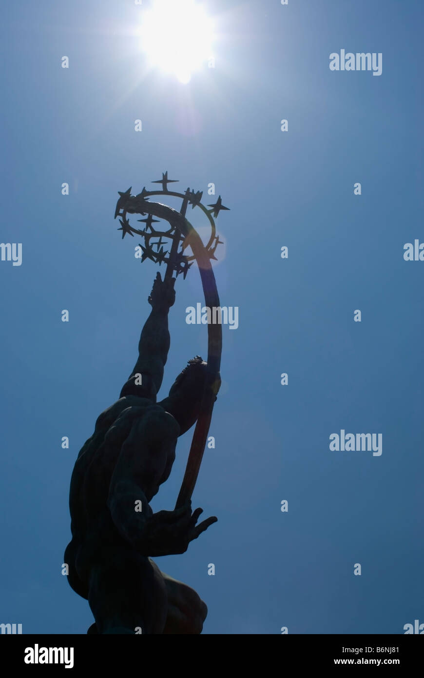 The Rocket Thrower, a sculpture by Donald De Leu, commissioned for the ...