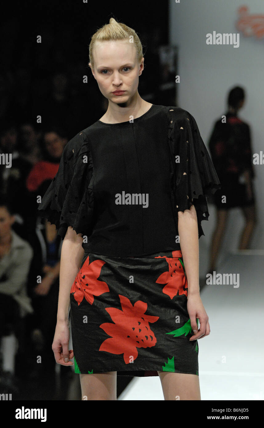 Female model wearing garments by Therese Rawsthorne at Melbourne Spring ...