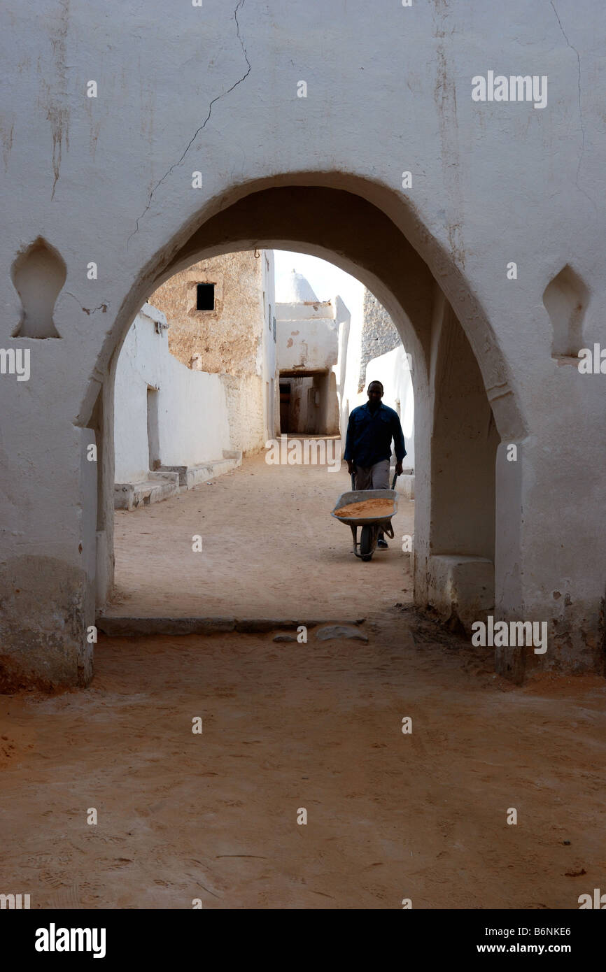 Arch in Ghadames Stock Photo - Alamy
