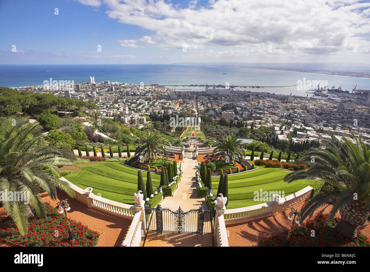 World religions symbol hi-res stock photography and images - Alamy
