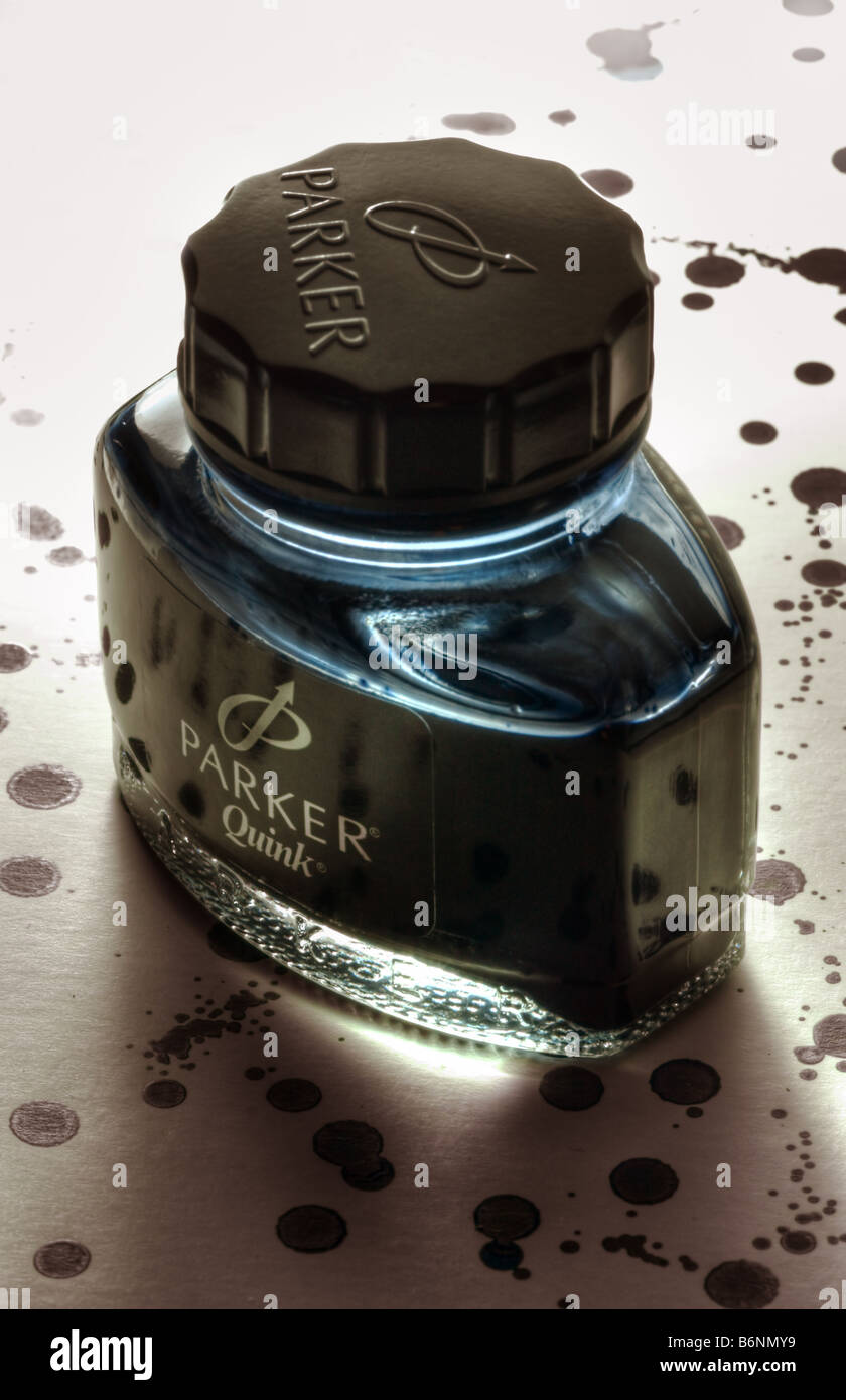 Parker pen and ink hi-res stock photography and images - Alamy