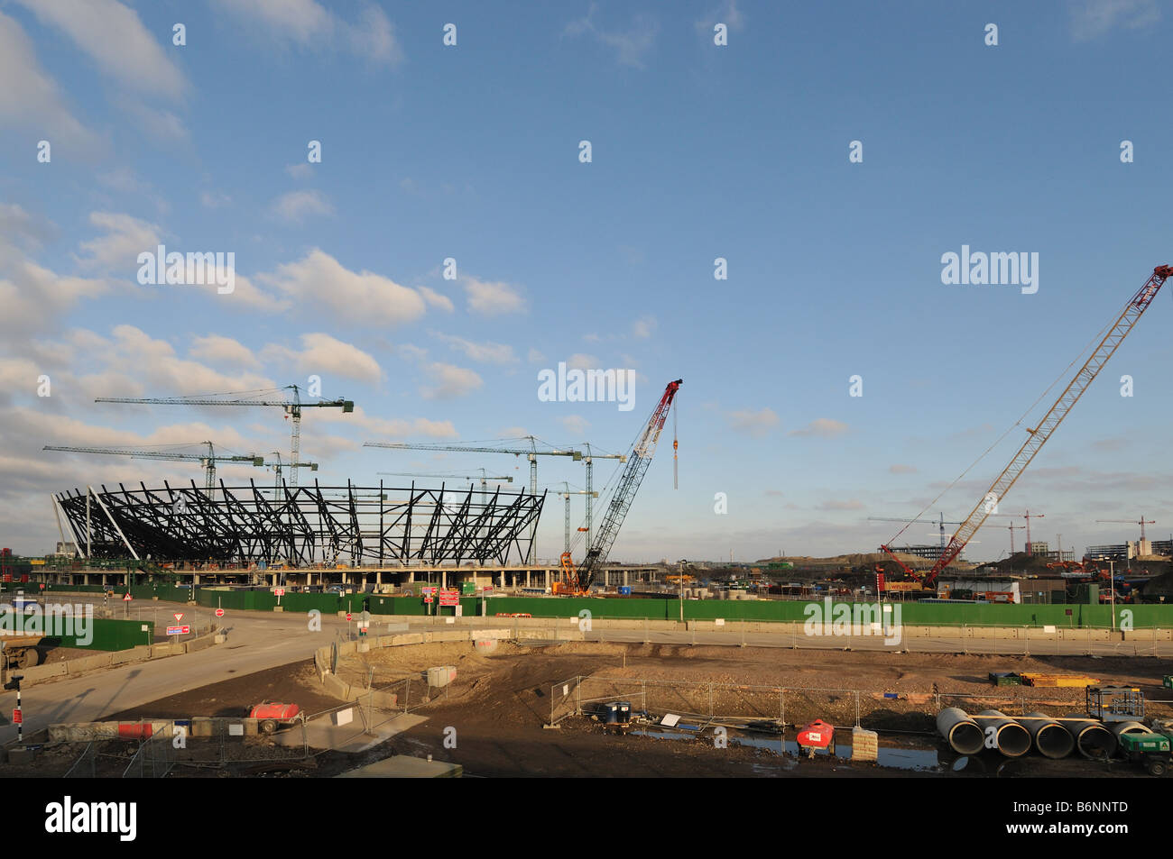 2012 london olympics stadium hi-res stock photography and images - Alamy