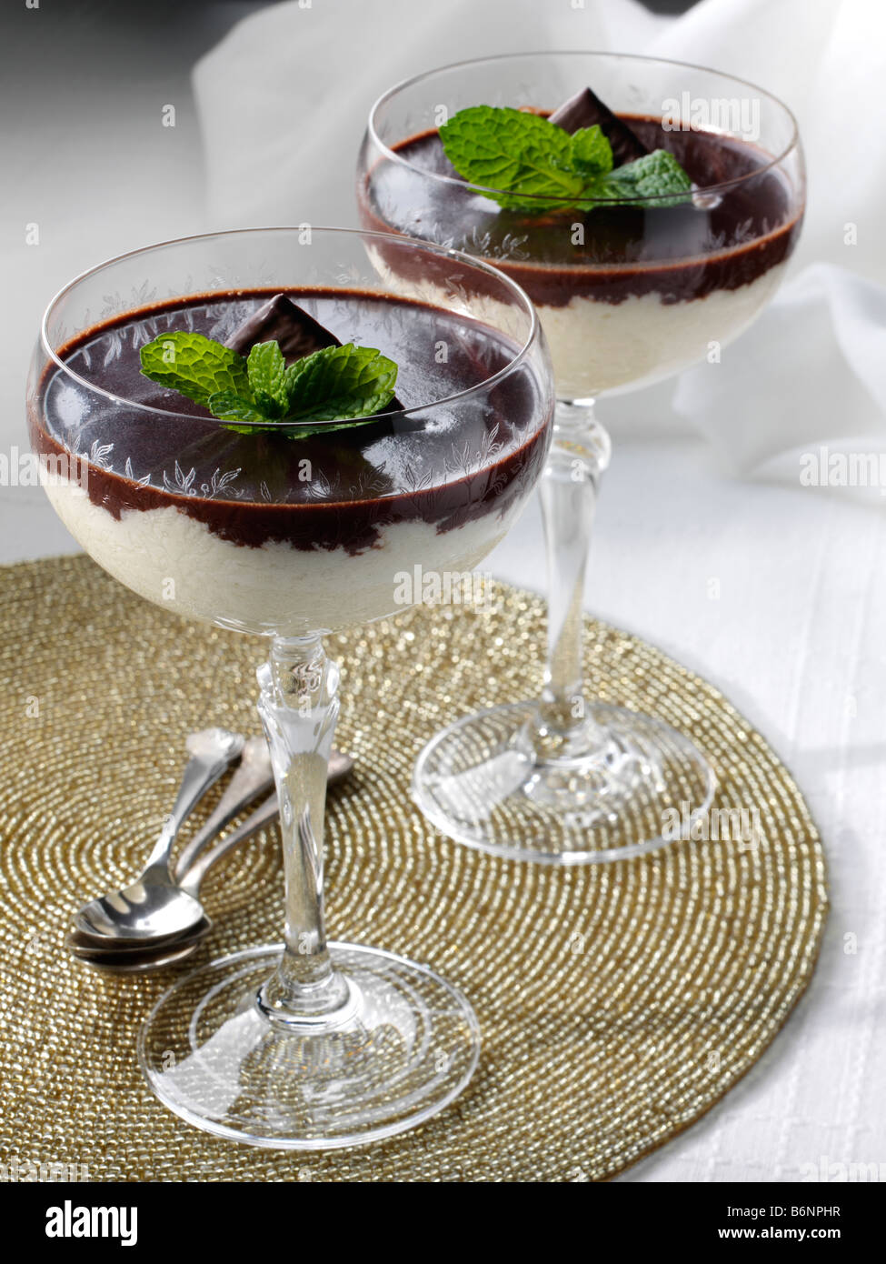 Chocolate mint mousse Stock Photo - Alamy