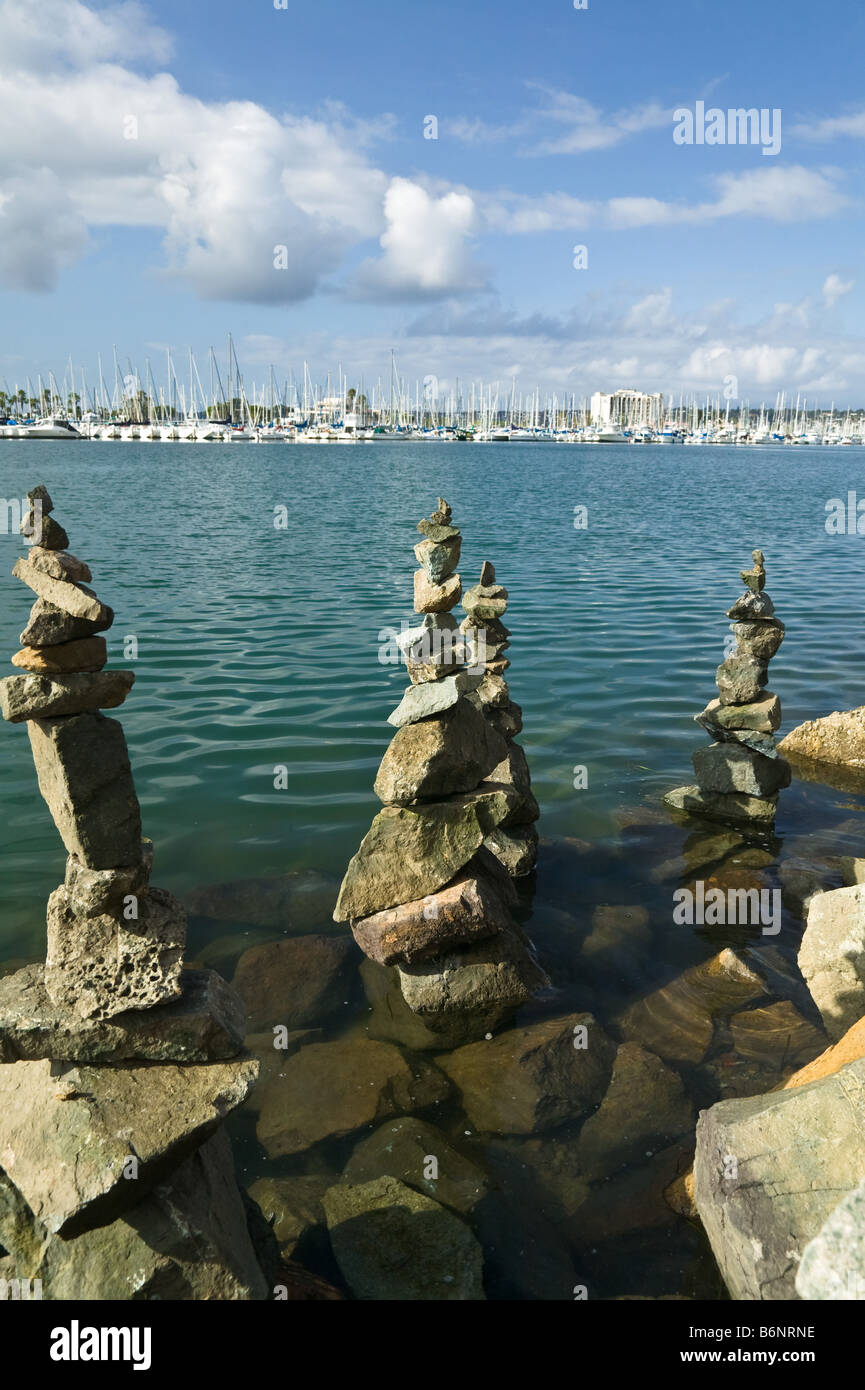 Stacks of balanced rocks Stock Photo - Alamy