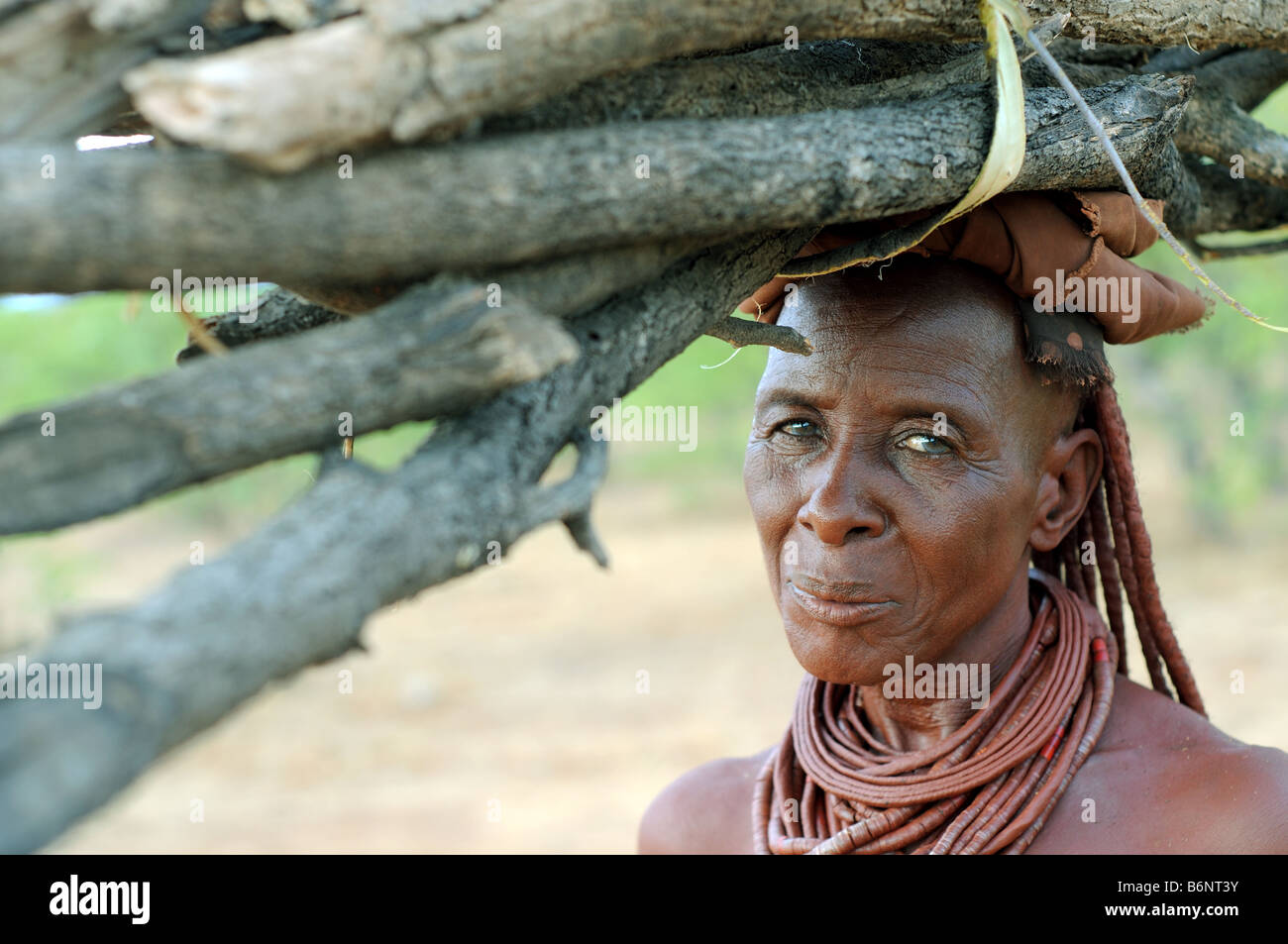 Namibia himba tribes woman hi-res stock photography and images - Alamy