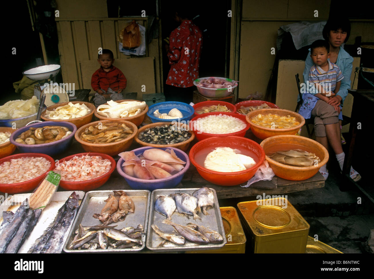 Puhuangyu market hi-res stock photography and images - Alamy