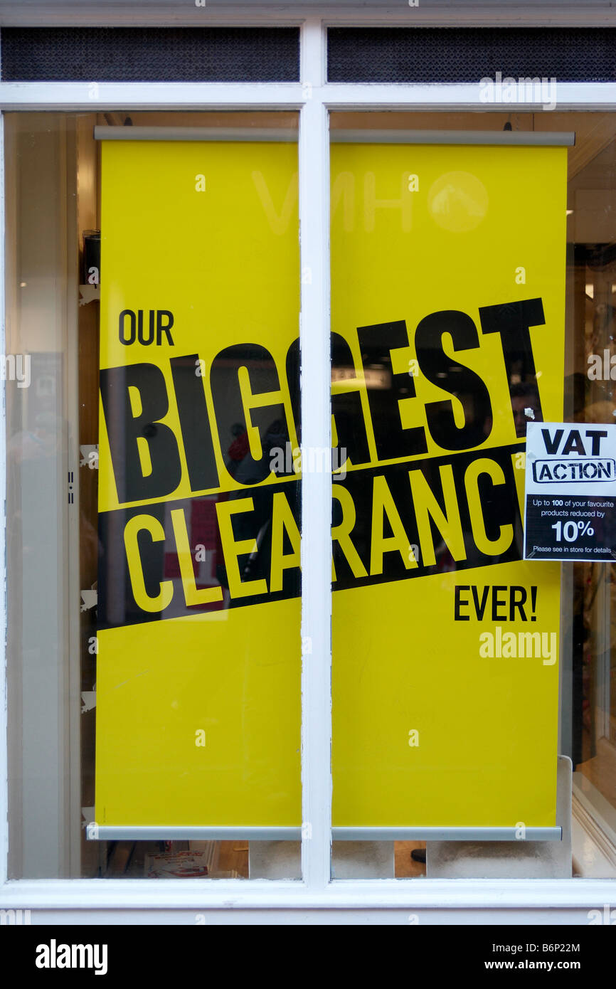 Clearance shop hi-res stock photography and images - Alamy